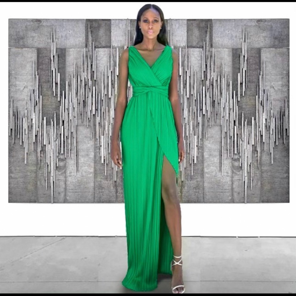 Semsem Emerald Green Pleated Gown With Slit - Gem